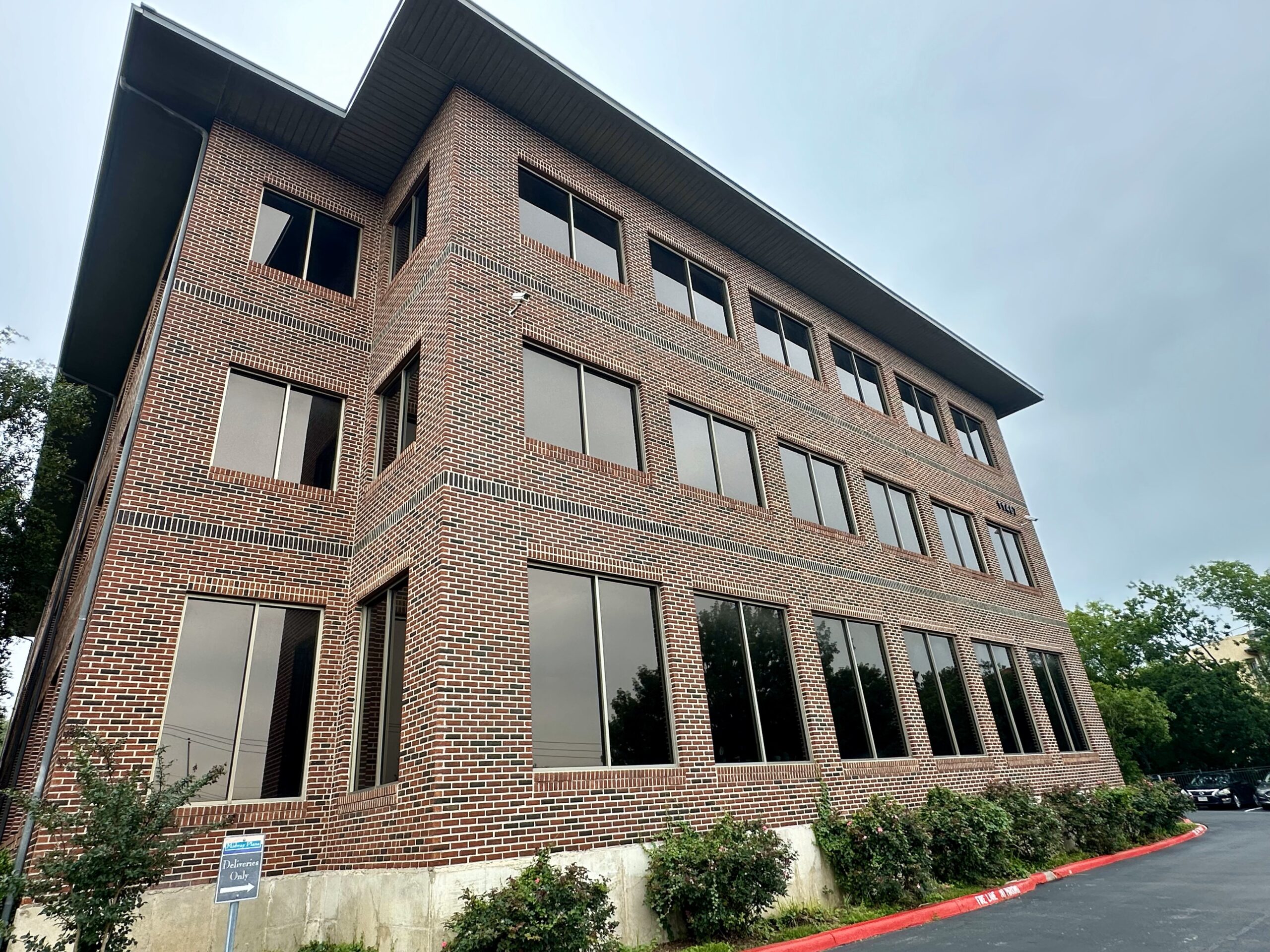 Commercial Window Tinting in San Antonio and Surrounding Areas